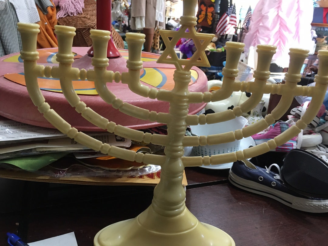 Vintage Hanukkah Menorah Plastic 8 Plus One Candle - Etsy