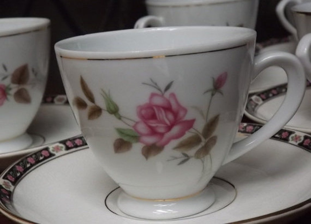 Vintage Tea Cups Bulk 6 Tea Cups Saucers Rose / Floral Pattern - Etsy