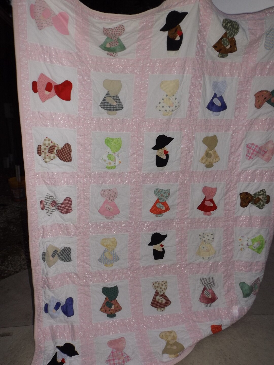 Retro Bonnet Girl Farmhouse Boy White Field Pink Floral Fabric ...