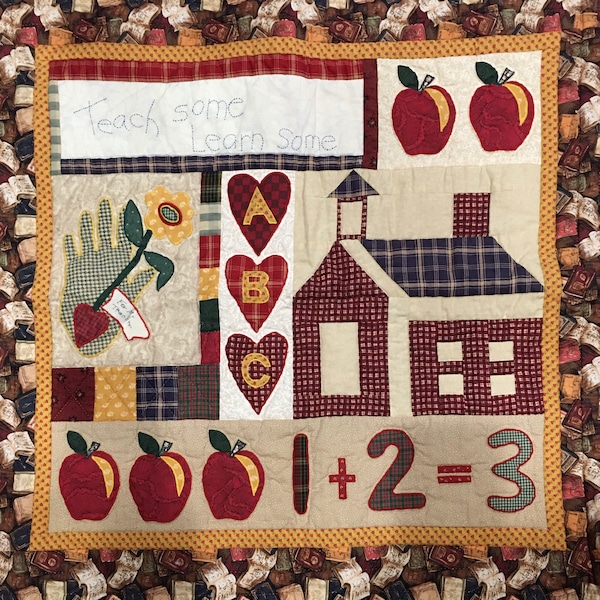 Schoolhouse Quilt - Etsy
