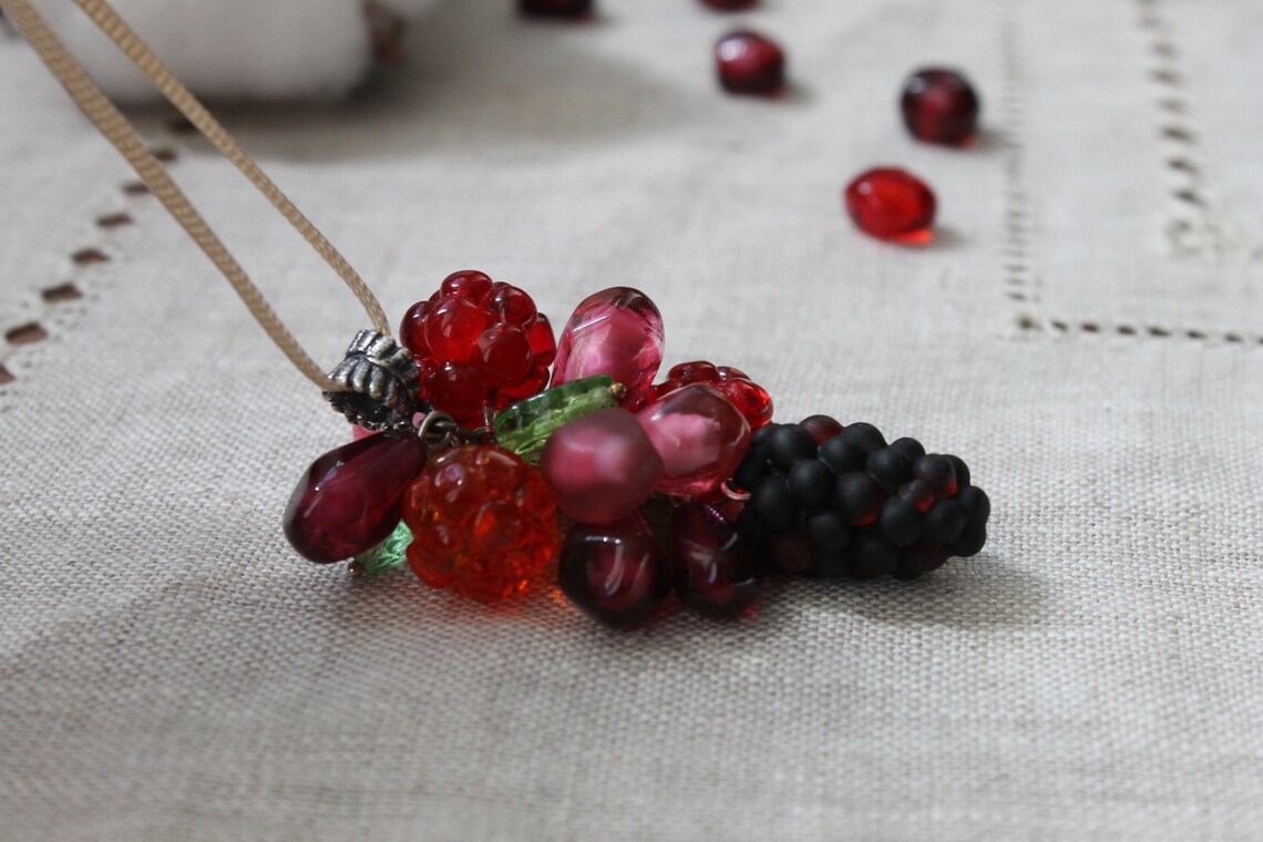 Handmade Glass Fruit Berry Cluster Pendant - Glass Pomegranate Seeds ...