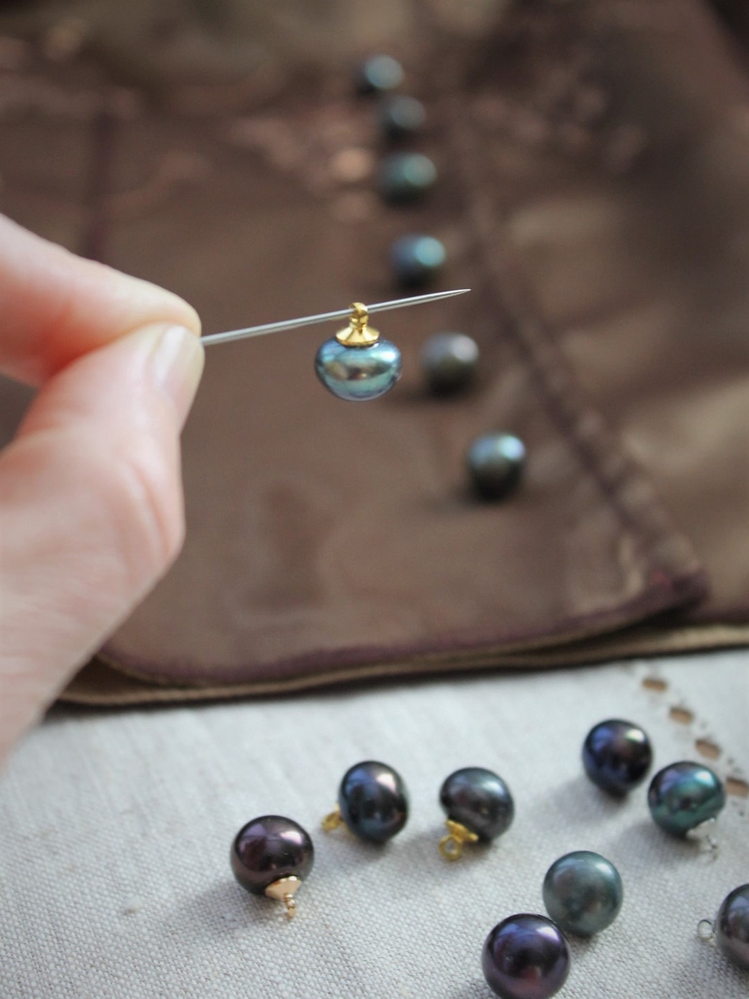 Real Pearl Handmade Shank Buttons, ONE Dark Peacock Freshwater Pearl ...