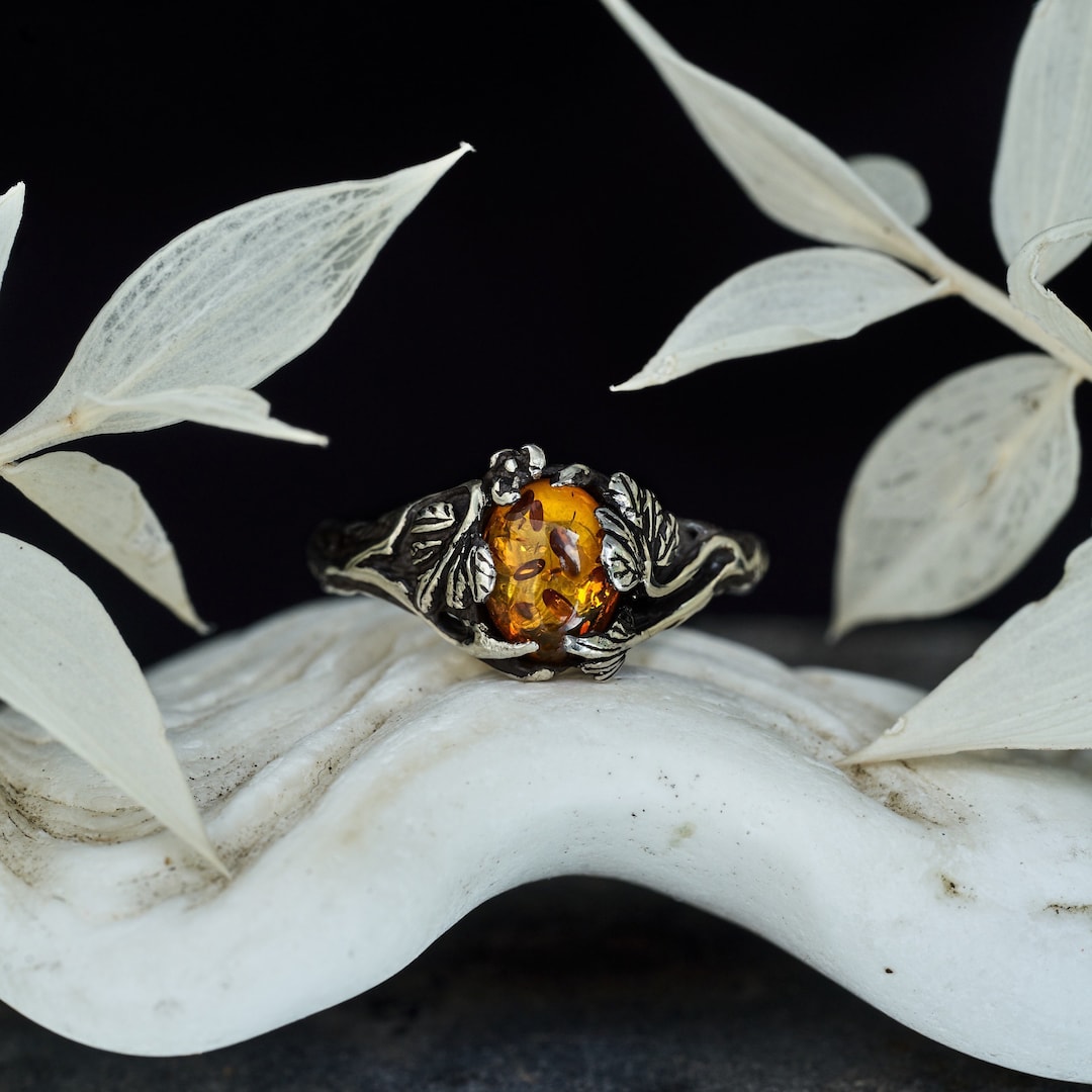 Amber Ring 
