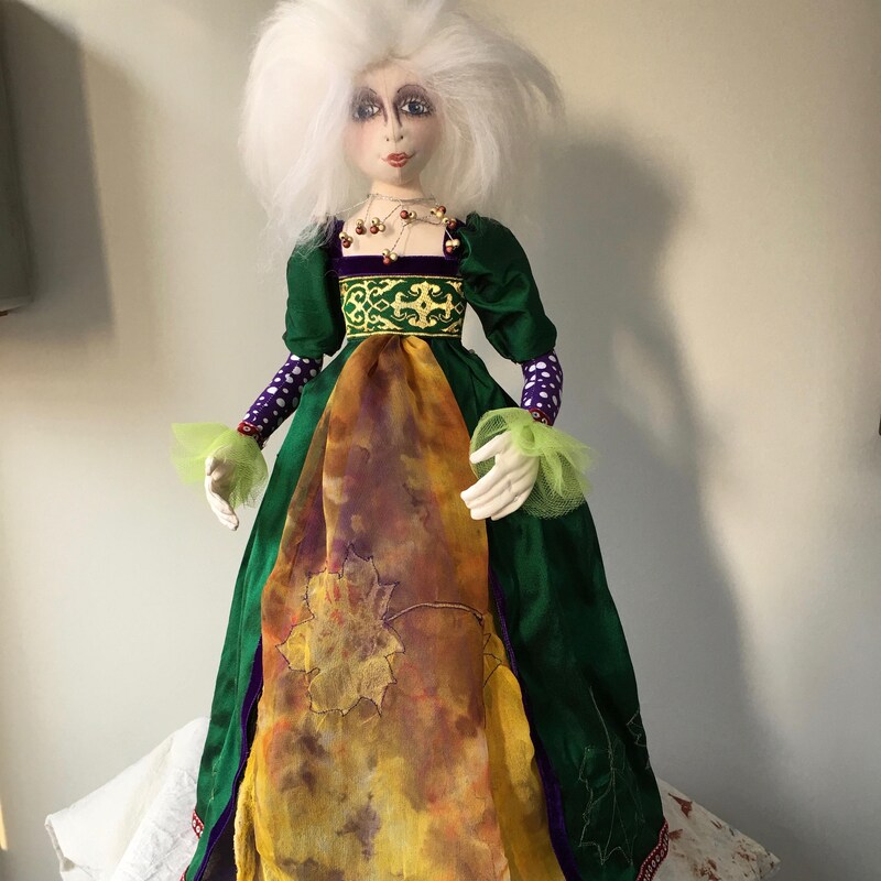 Lady of Avalon - Etsy