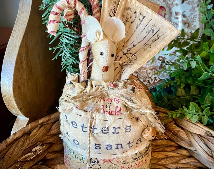 Letters to Santa With Mouse, Christmas Decoration ~ Primitive Christmas ...