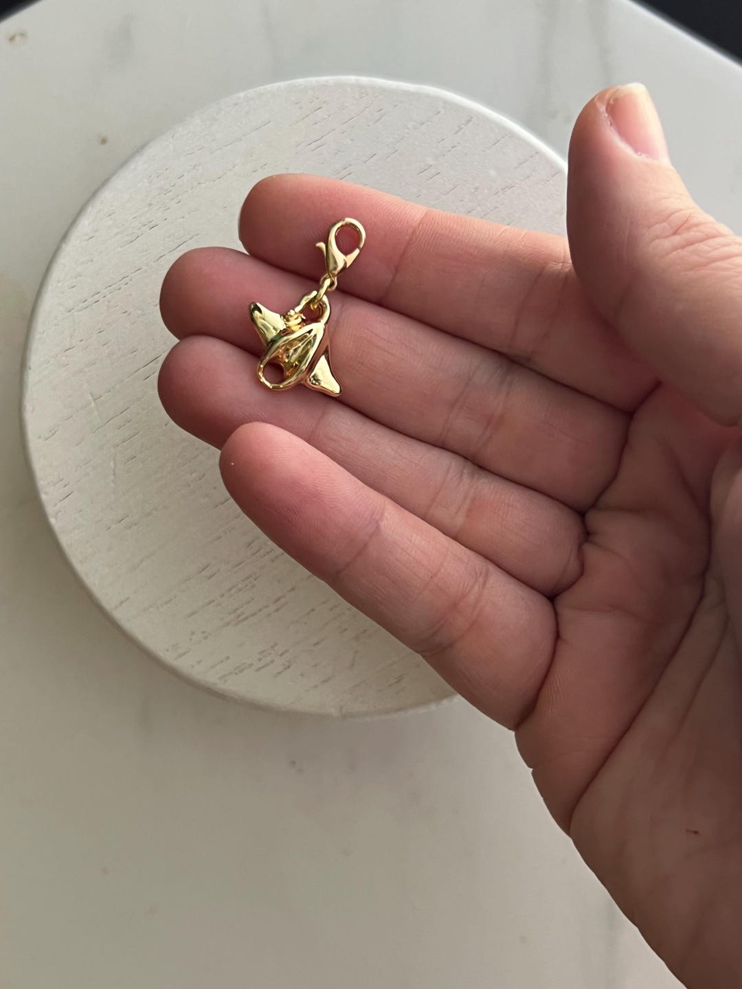 Gold Charm- Manta Ray - Etsy
