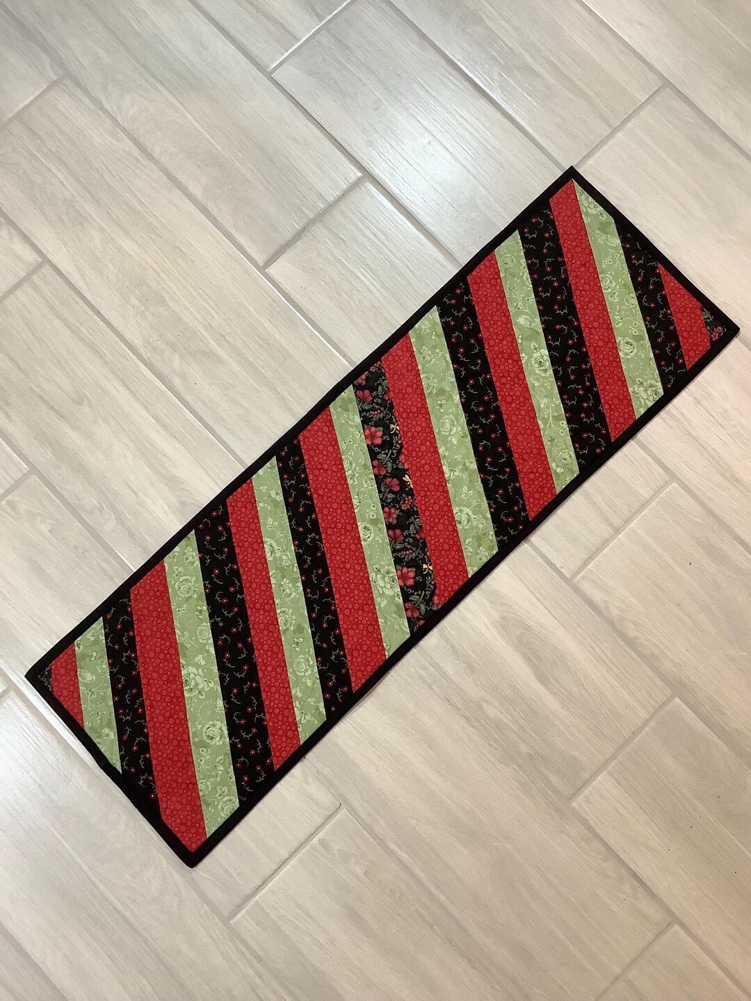 Floral Quilted Table Runner: Black, Red, Green Cotton (13” X 40”) - Etsy