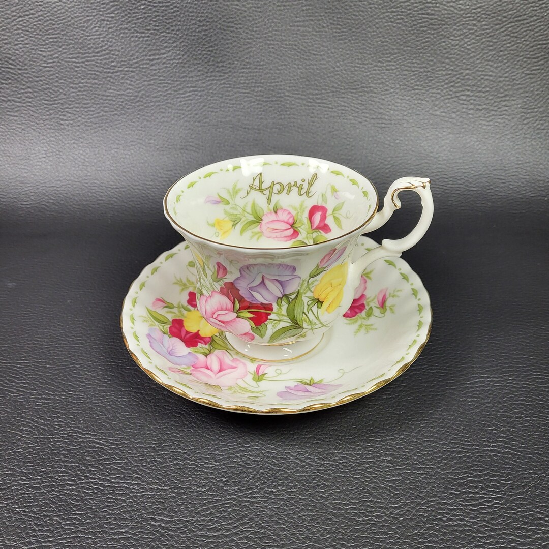 Royal Albert April Tea Cup Flower of the Month Series Sweet Pea Fine ...