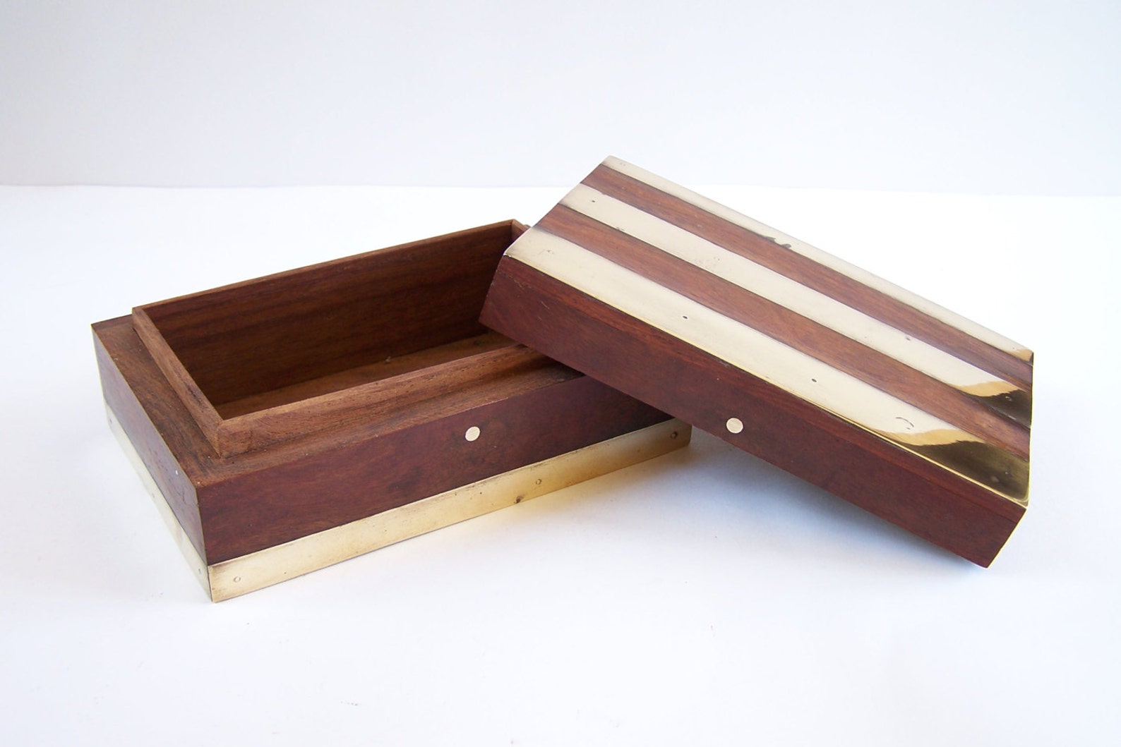 Boite en bois exotique avec incrustation de laiton coffret en - Etsy France