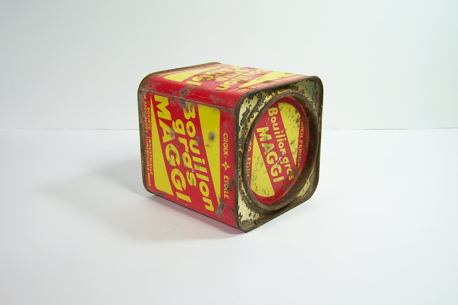 Old tin box of fatty broth Maggi red and yellow box vintage | Etsy