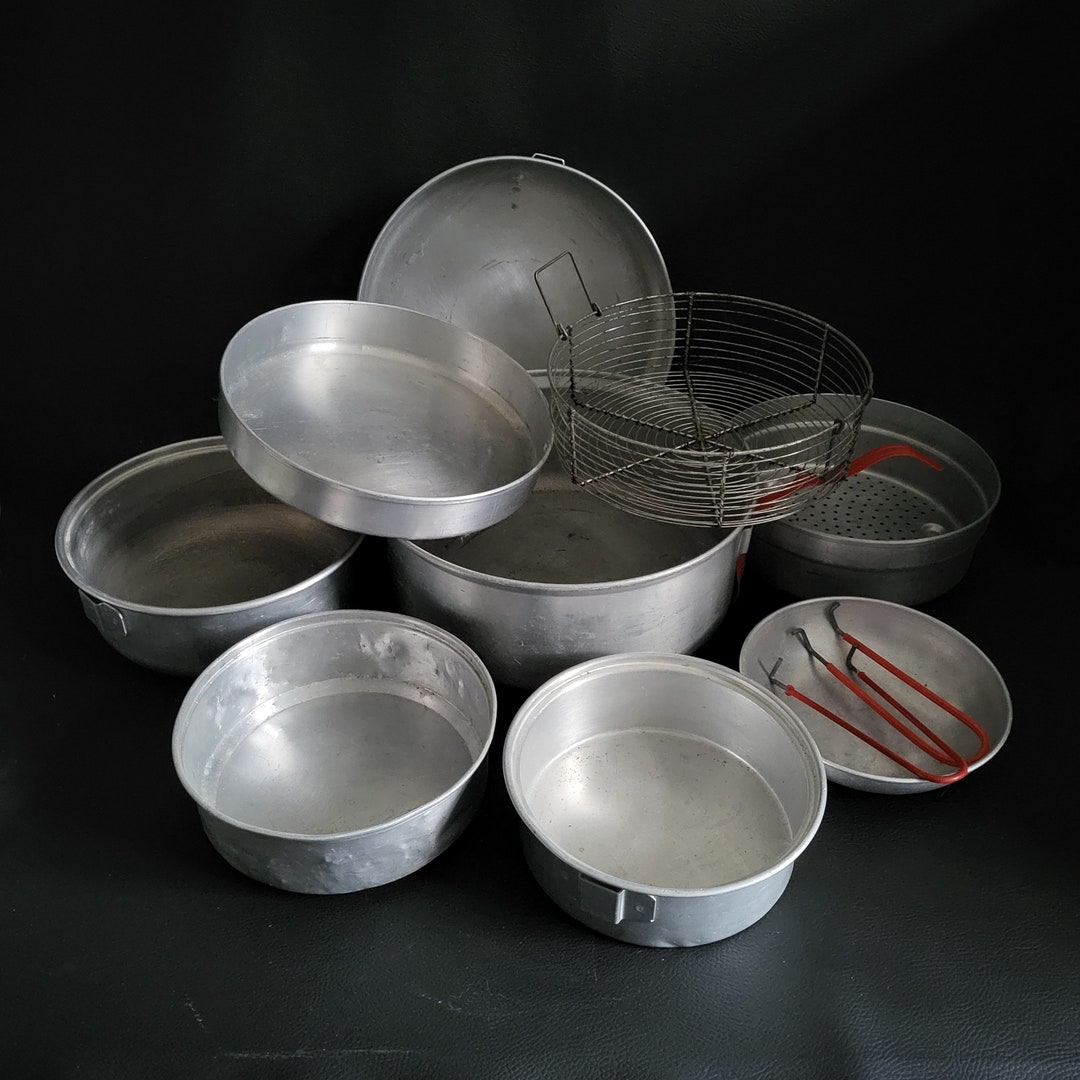 Tin Mess Kit Camper's Tin Kit With Pans, Frying Pan, Colander and a ...