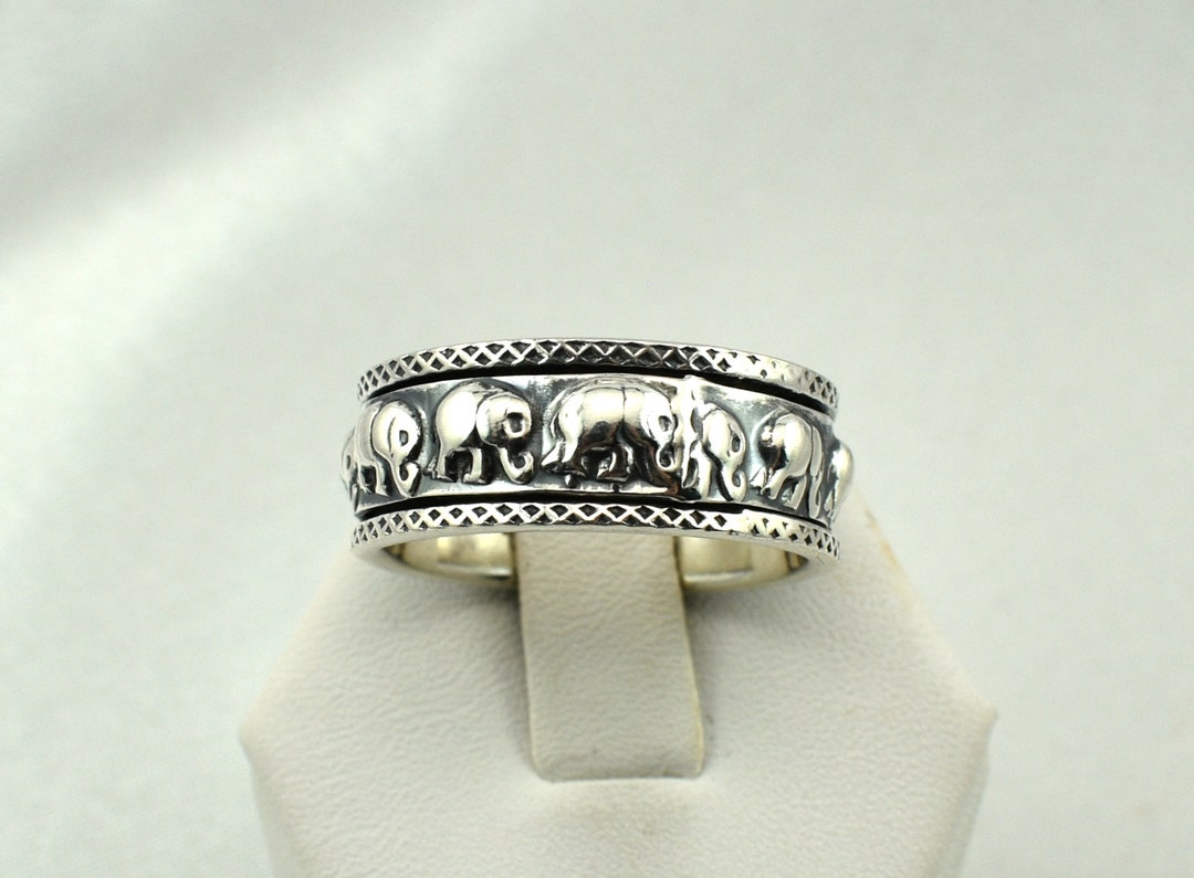 Lucky Elephants Spinning Around Your Finger...vintage Sterling Silver ...