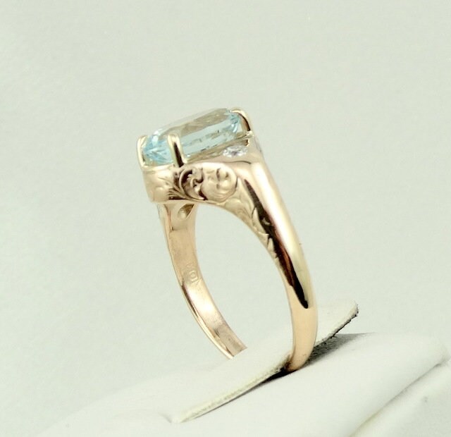 Lovely Natural Light Blue 2.5 Carat Stunning Aquamarine and | Etsy