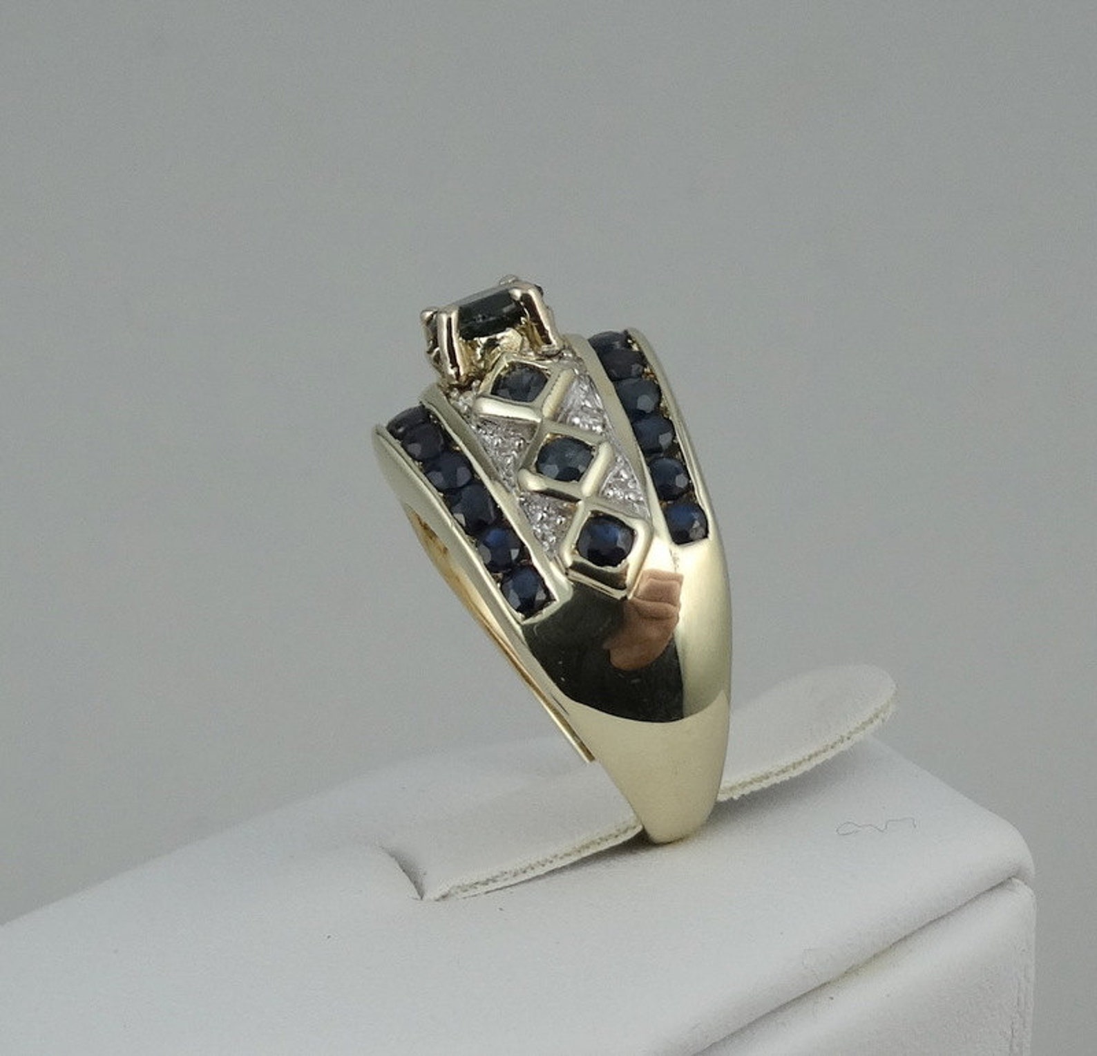 Intricate Diamond and Sapphire Pattern 14K Gold Ring Size 6 - Etsy