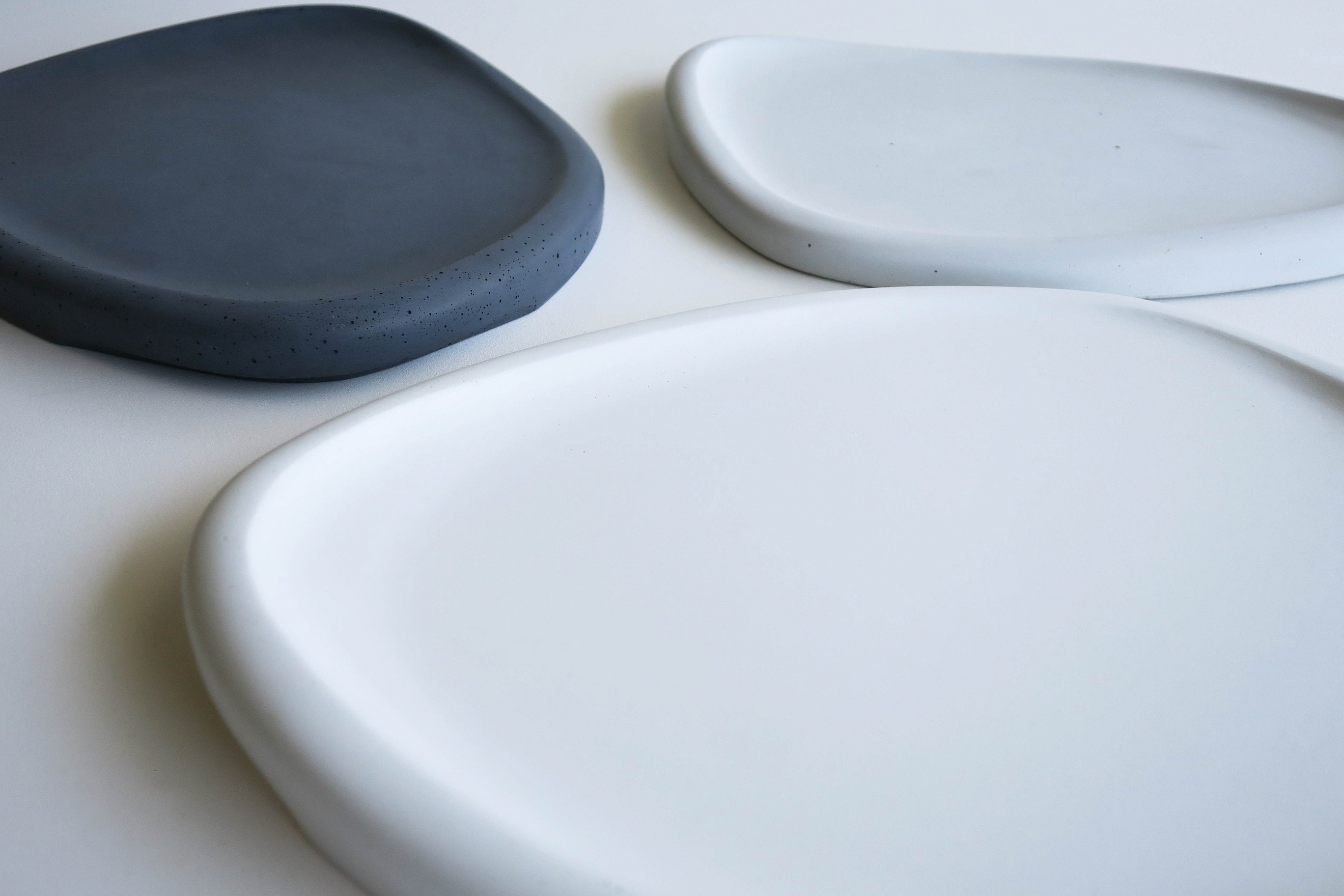 Pebble Tray Concrete - Etsy UK