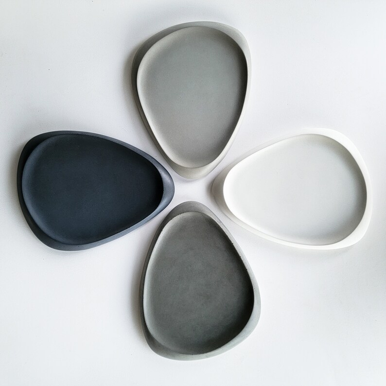 Pebble Tray II | Etsy