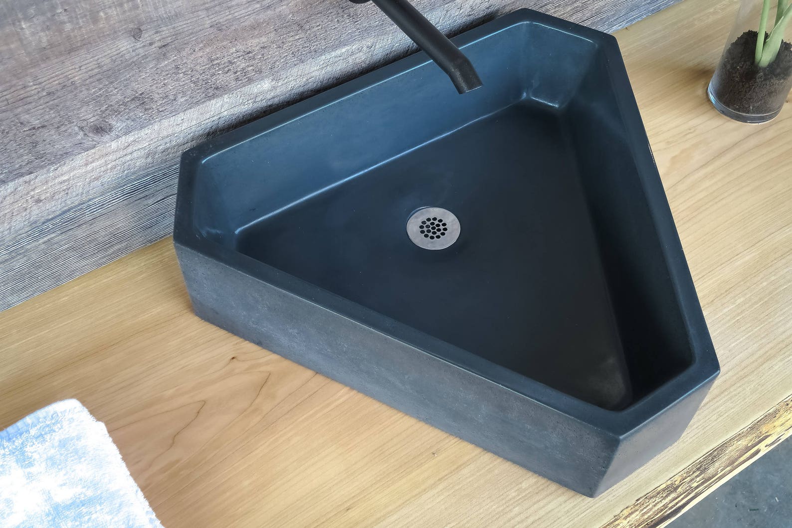 Concrete Sink - Triangular Vessel, Triangle - Etsy
