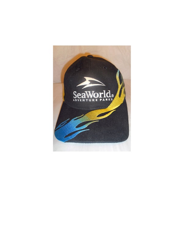 SEAWORLD ADVENTURE PARKS WATERFRONT white XL t shirt - Gem