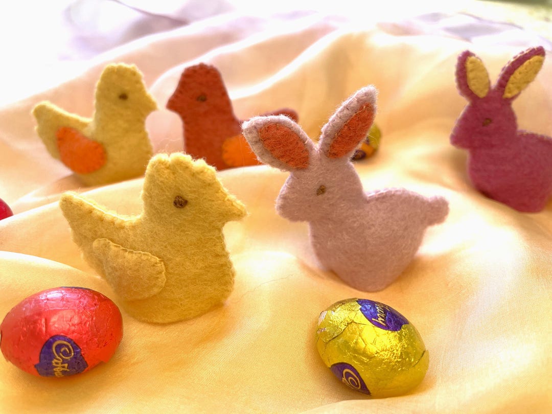 Felt Easter Egg Covers Sewing Pattern – Bunny & Hen Wool Felt Craft ...