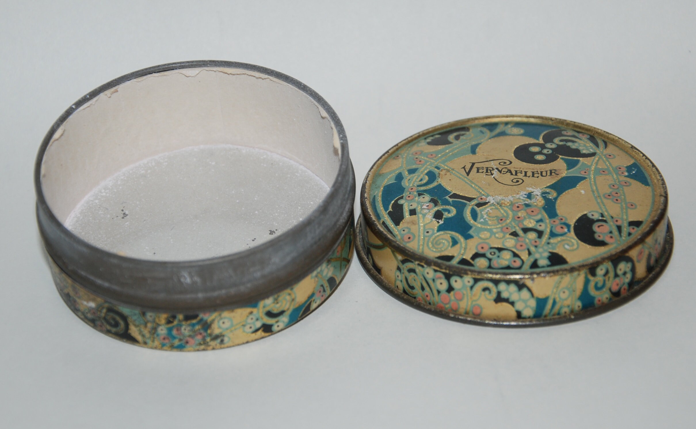 1930s Era California Perfume Vernafleur Face Powder Tin Free USA ...