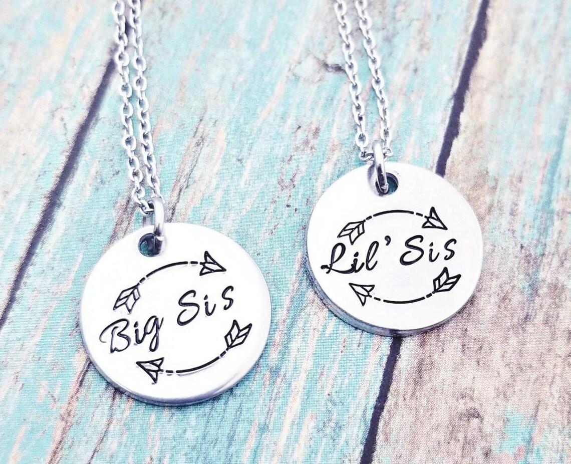 Sister Necklace Set: Arrow Pendants, Big Sis Lil' Sis Jewelry - Etsy