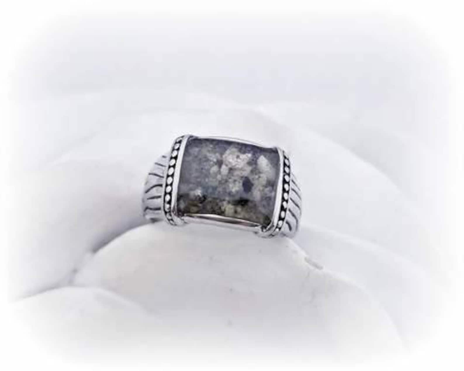 Men's Cremation Ring made with Ashes Custom Memorial | Etsy