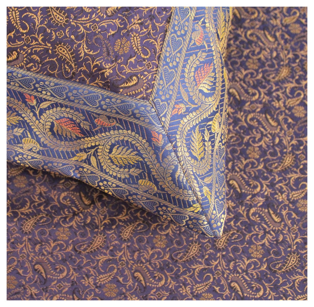 Transform Your Bedroom Into a Cosy Oasis: Traditional Weaves Duvet ...