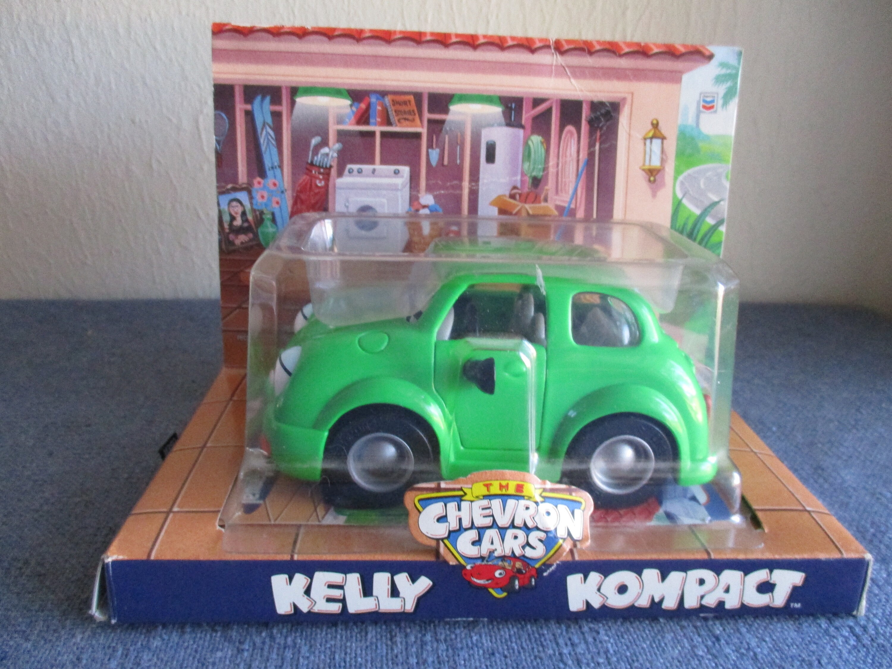 Toys & Games Toys Kelly Kompact Chevron Car Vehicles etna.com.pe