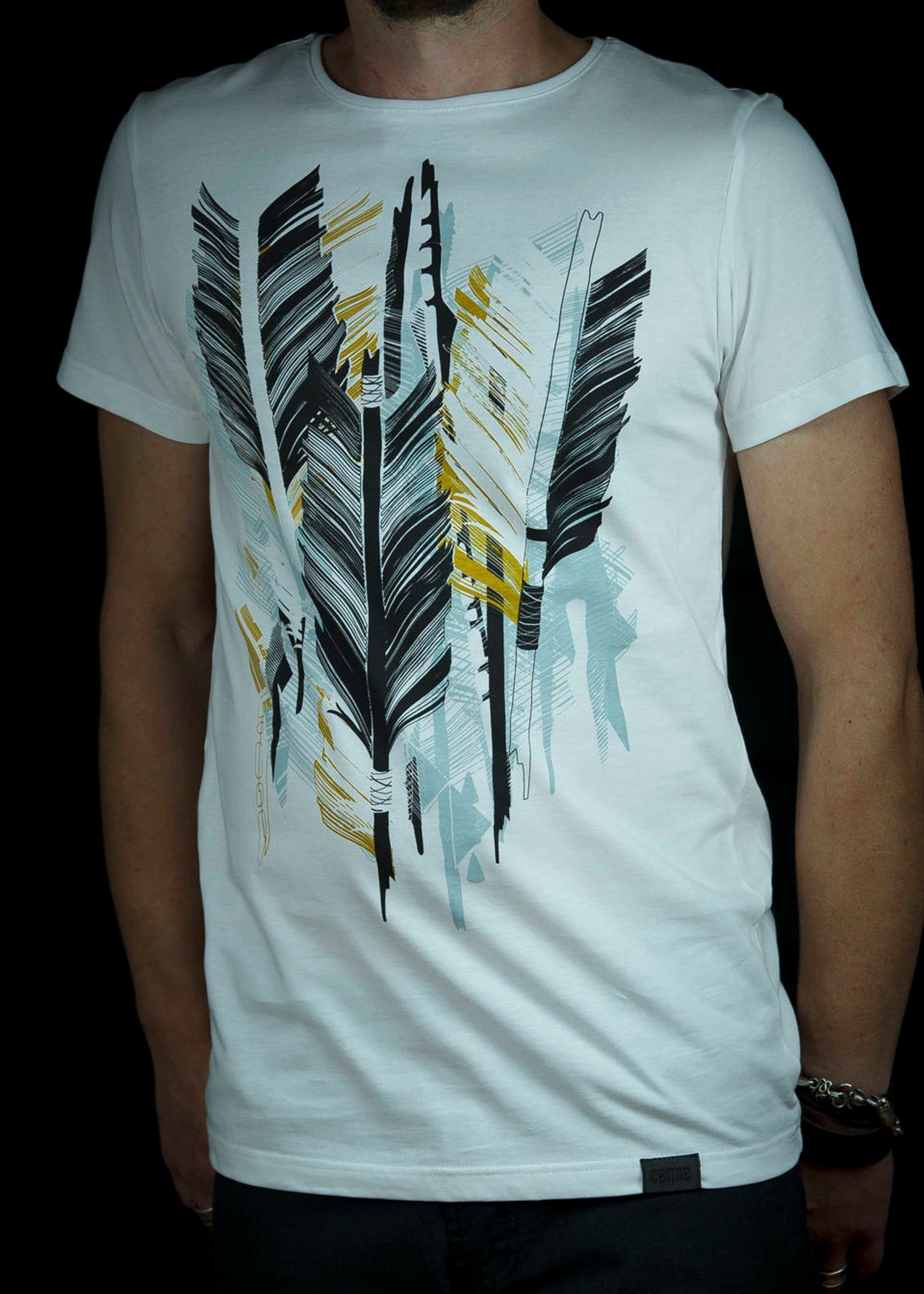 Unisex T Shirt Screen Printed Arrows Feather Design - Etsy