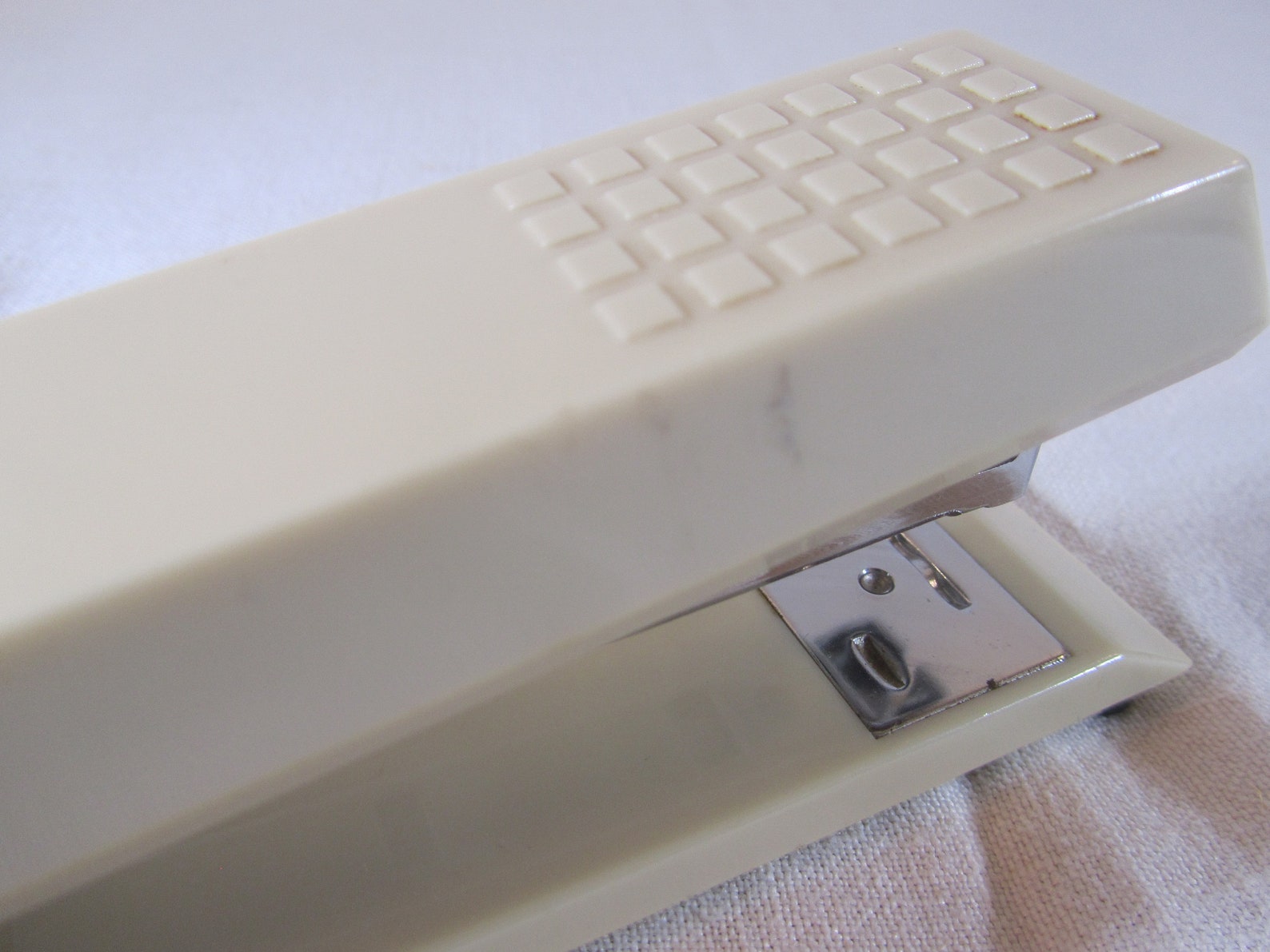 Beige Paper Stapler, OIC Brand, Model 210-B, off White, Standard ...