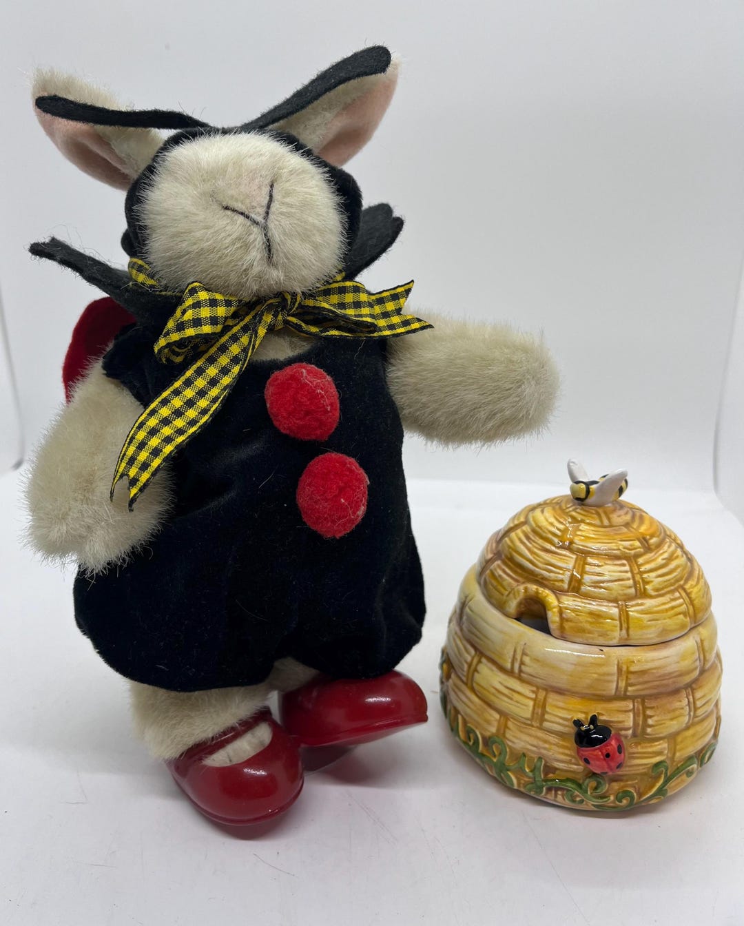 North American Bear Co Muffy's Taste O' Honey, Hoppy Vanderhare in A ...