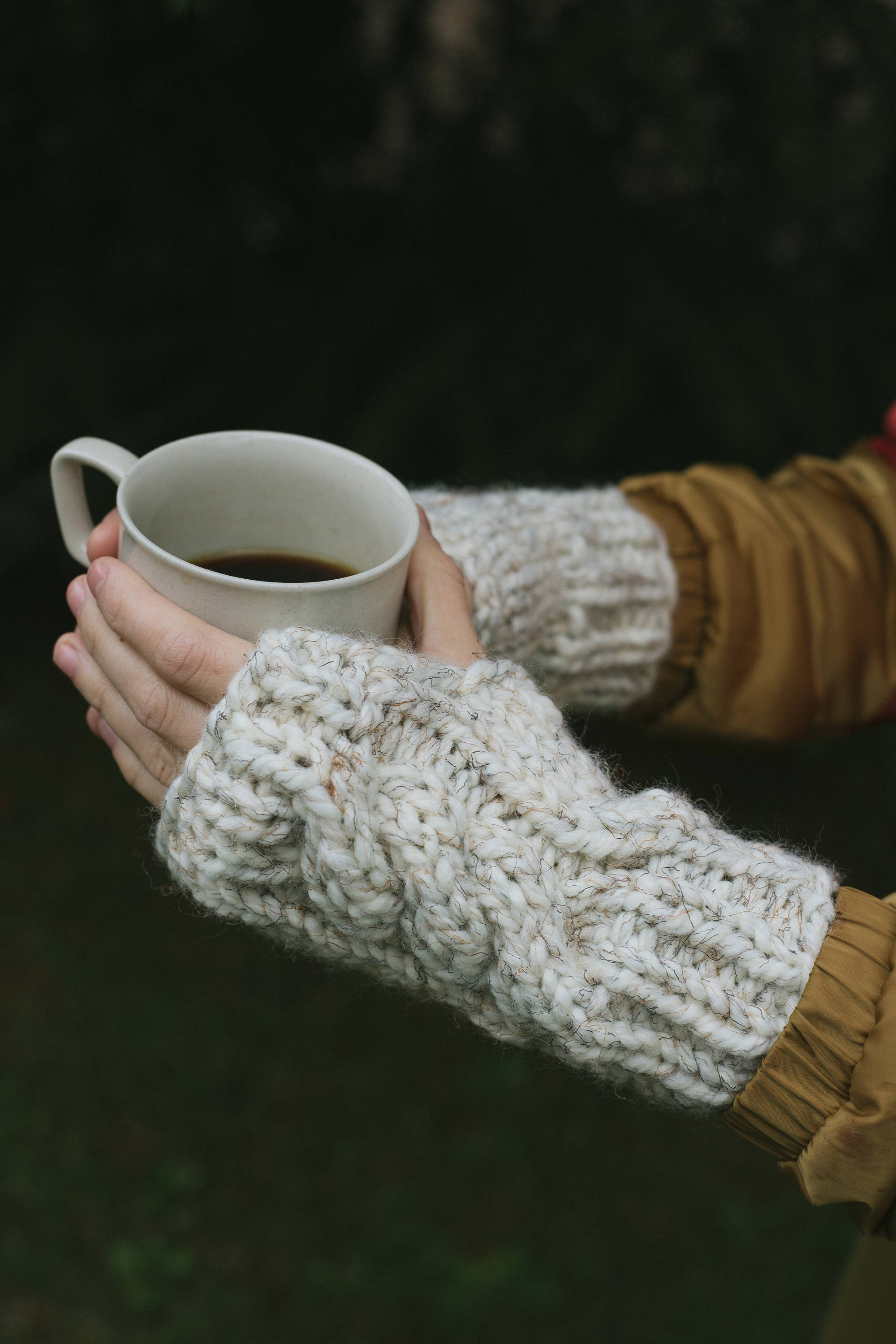 Knitting Pattern / Cable Knit Fingerless Mittens Gloves Easy - Etsy
