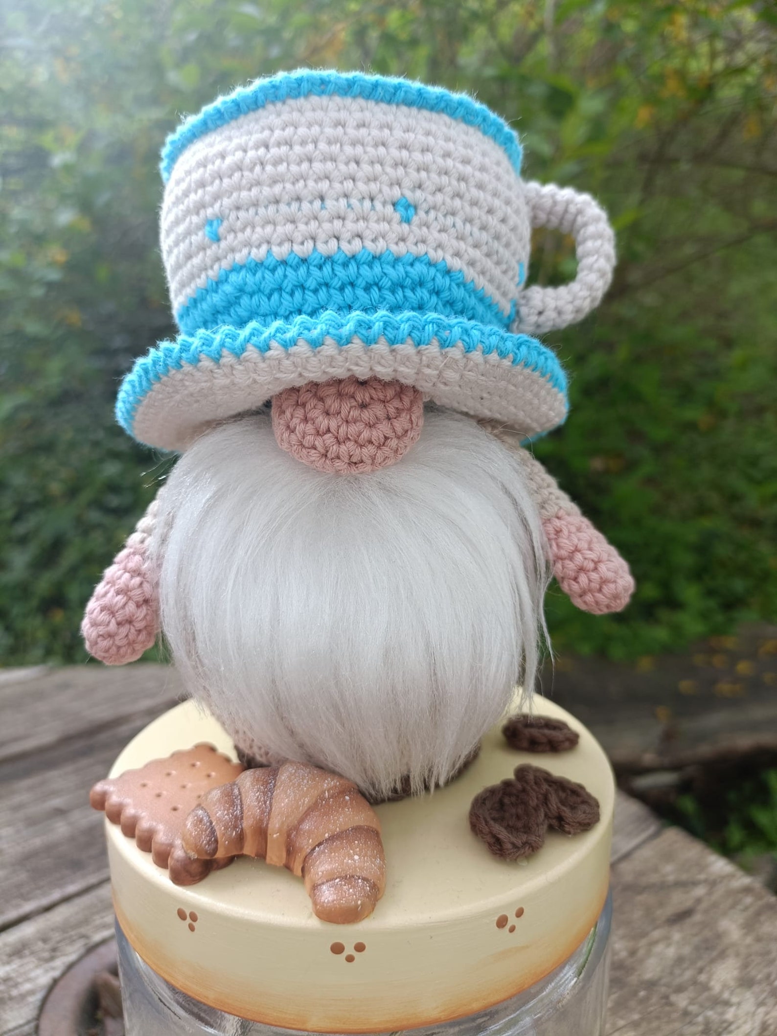 Coffee and Sugar Dispenser Vase Kitchen Pantry, "gnomone Donuts and Mug ...