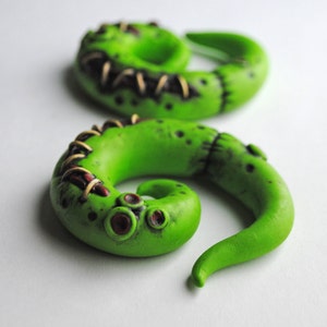 Zombie Gauges - Fake, 4g, 2g, 0g, 00g, 7/16", 1/2", 9/16", 5/8", 11/16 ...