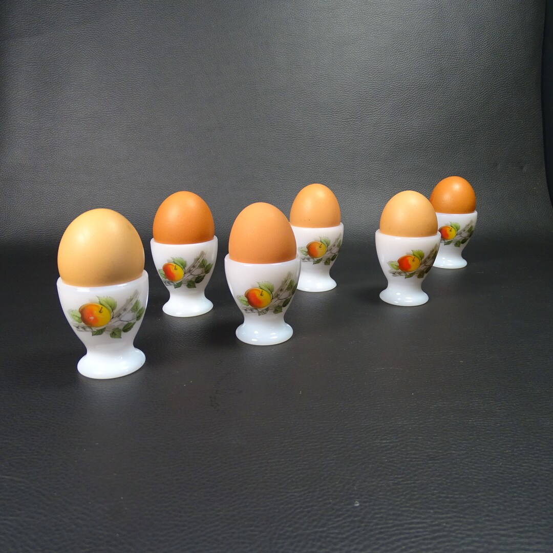 ARCOPAL | 6 White Opaline Glass Egg Cups With Apple Decoration From the ...