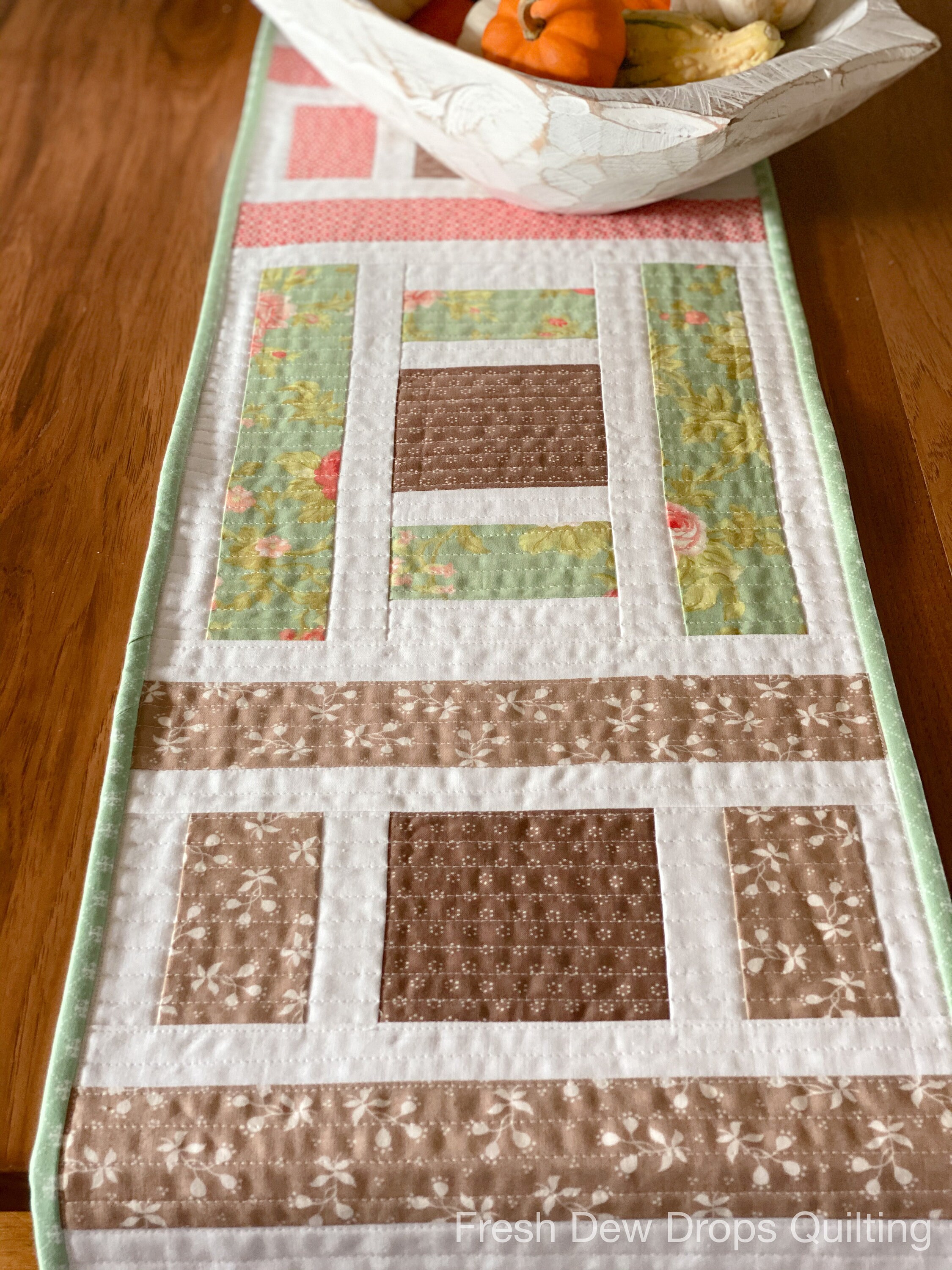 DIGITAL PDF PATTERN: Lakehouse Steps Runner Quilt - Etsy Australia