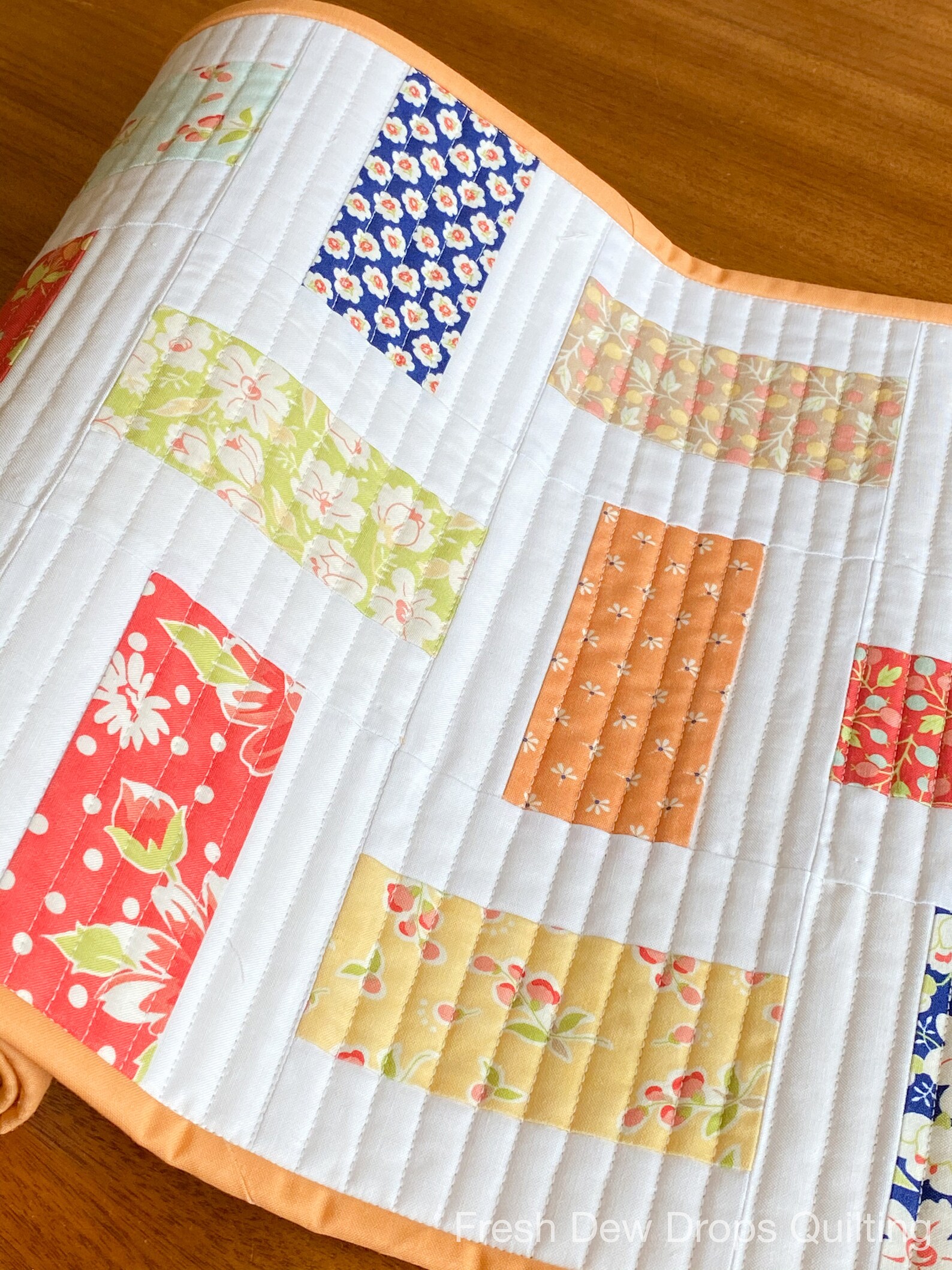 Garden Path DIGITAL PDF Quilt Pattern: Charm Pack or Scraps Tablerunner ...