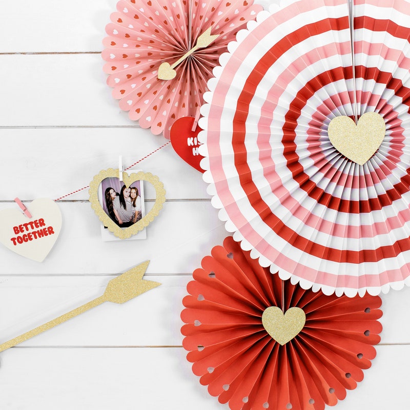 Valentine Decoration - Etsy