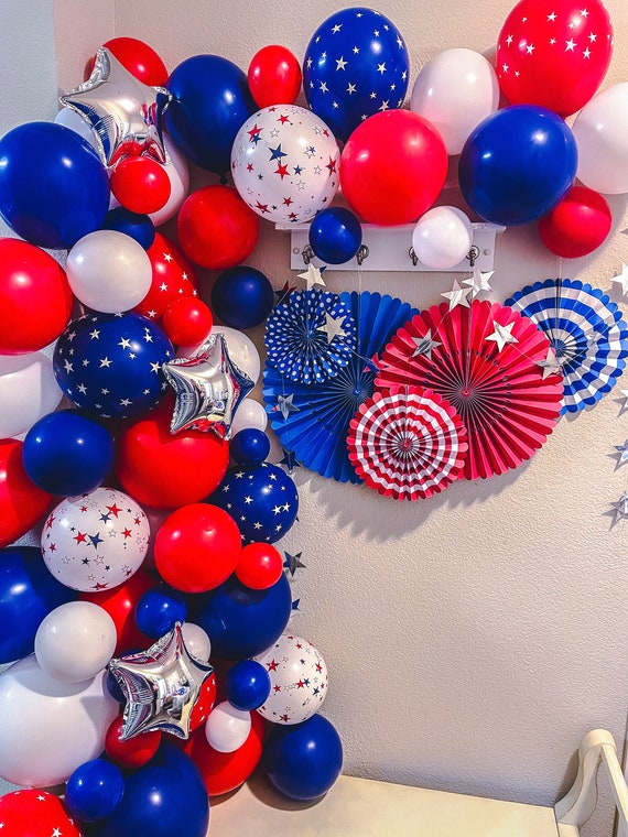 Red White Blue Party HOUSE OF PARTY USA Patriotic Balloon Set - Born In ...