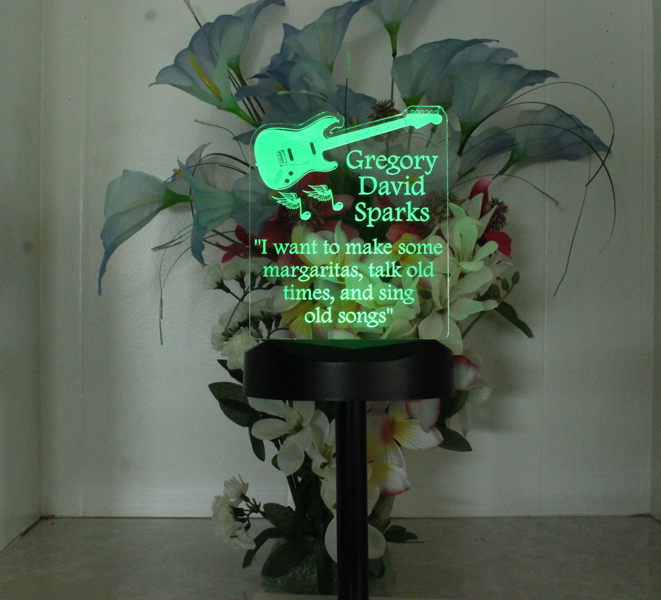 Garden Sign Memorial, Lighted Grave Marker, Solar Light, Personalized ...
