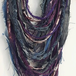 Die Frayed Jeans Denim Necklace Scruffy Torn Jeans Fabric Jewelry ...