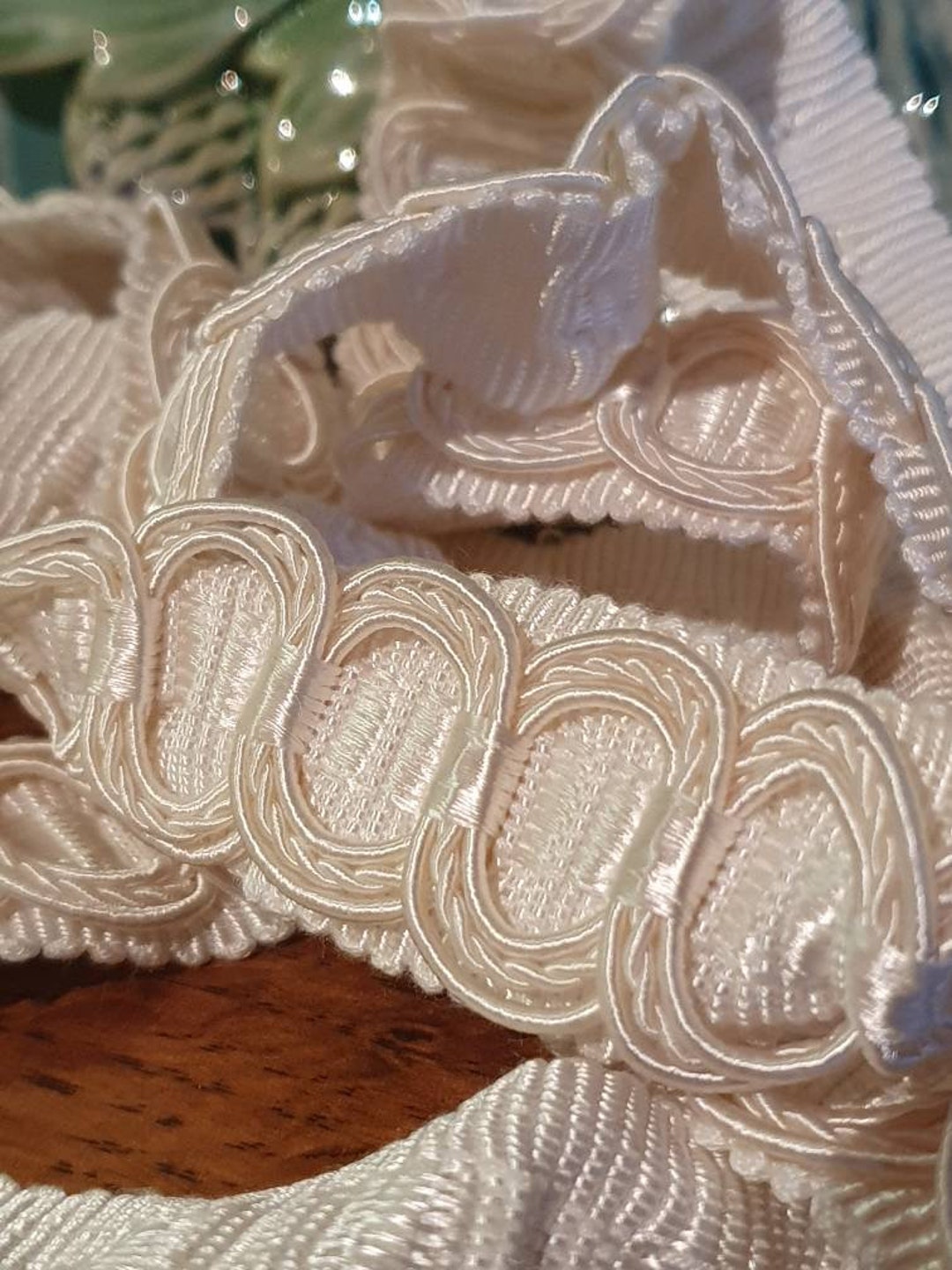 2.56 Mtrs of Opulent Vintage French Shimmering Winter White Silk ...