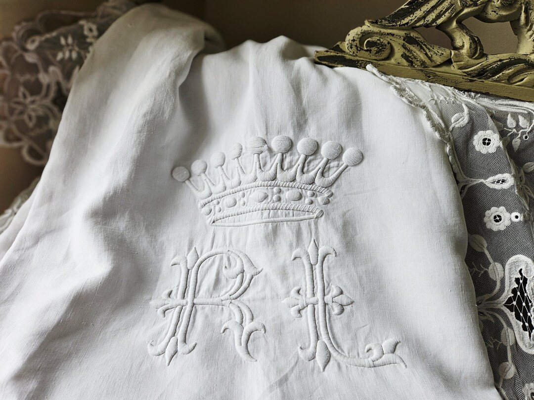 Stunning Antique French 9-point Crown / Couronne Hand-embroidered ...