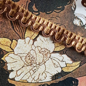 2.13 Mtrs of Gorgeous Vintage French Bronze Serpentine Brocade Trim ...