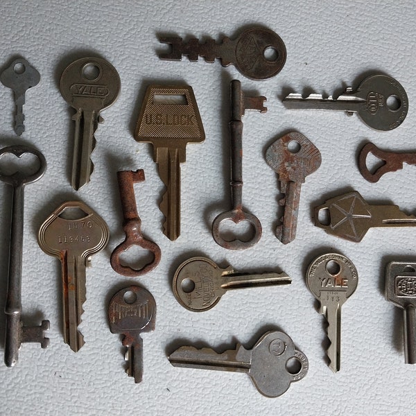 Vintage Key - Etsy