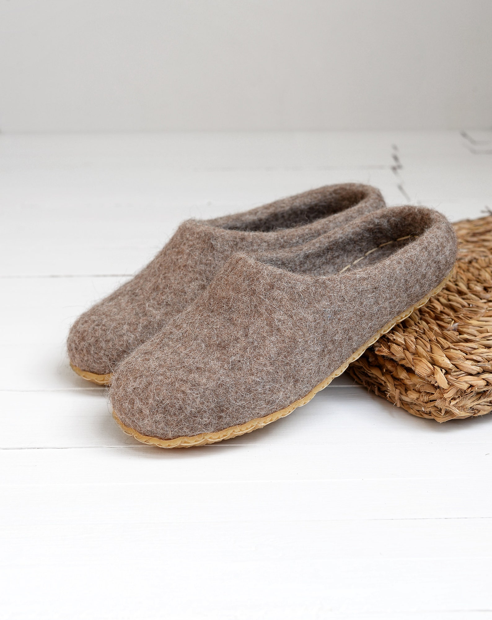 Boiled Wool Woman Slippers Felt Slippers Wool Clogs - Etsy Canada