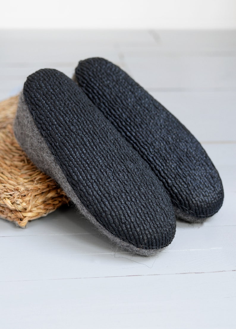 Woman felted slippers from natural organic wool gray wool | Etsy