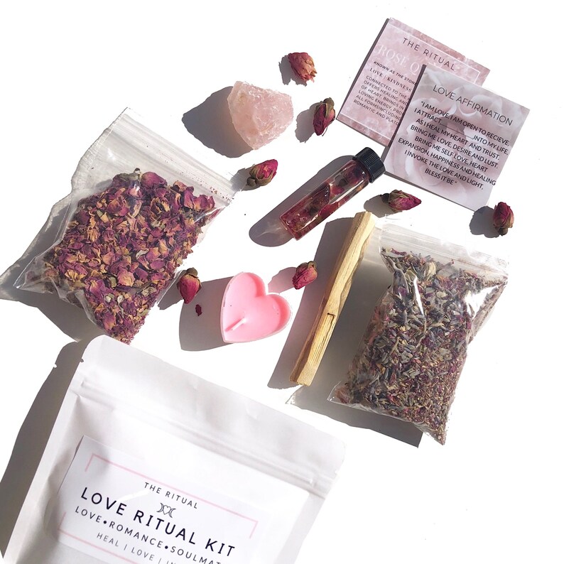 LOVE Ritual Kit Love Spell Soulmate Heart Healing Heart Chakra | Etsy