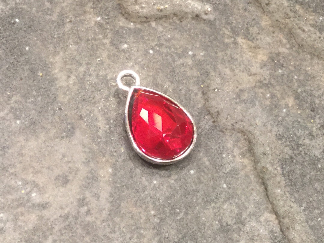 Ruby Red Bezel Set Faceted Rhinestone Charms Teardrop Shaped Faceted ...