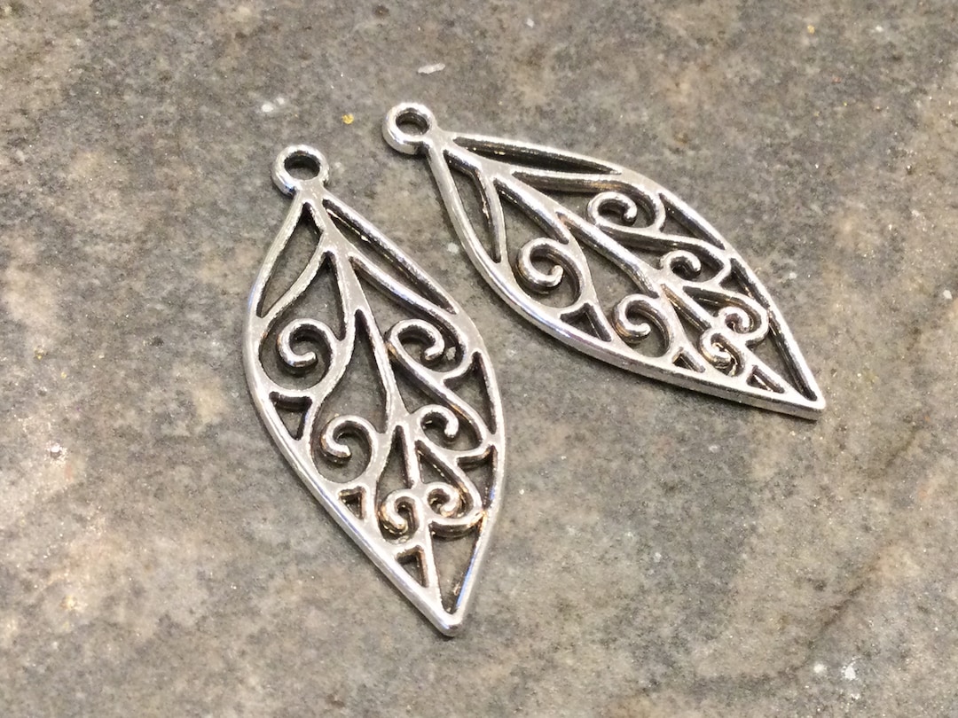 Filigree Leaf Charm Pendants in Shiny Antique Silver Finish Package of ...